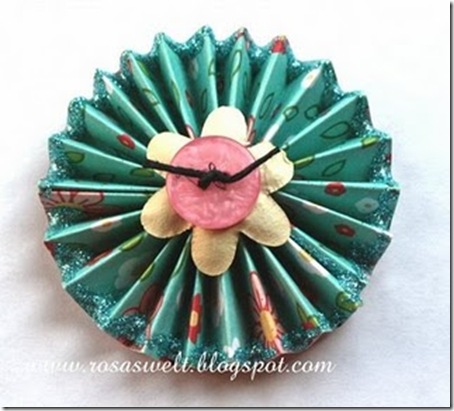 Whiff of Joy - Tutorials & Inspiration: Pleated Flowers by Claudia Rosa